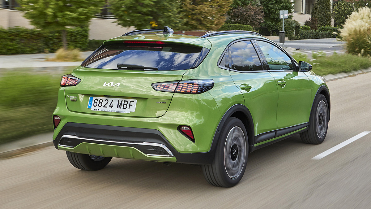 EL KIA XCEED RENUEVA DISEÑO, TECNOLOGÍA Y PRESTACIONES - revistadelmotor.es